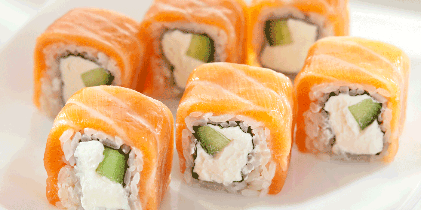 Creamy Elegance: Master the Philadelphia Roll at Home!